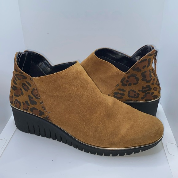 THE FLEXX | Shoes | The Flexx Milky Way Sz 95 4 Brown Waterproof Suede ...
